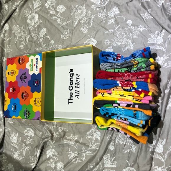Bombas | Accessories | Bombas Sesame Street Youth Socks Box | Poshmark